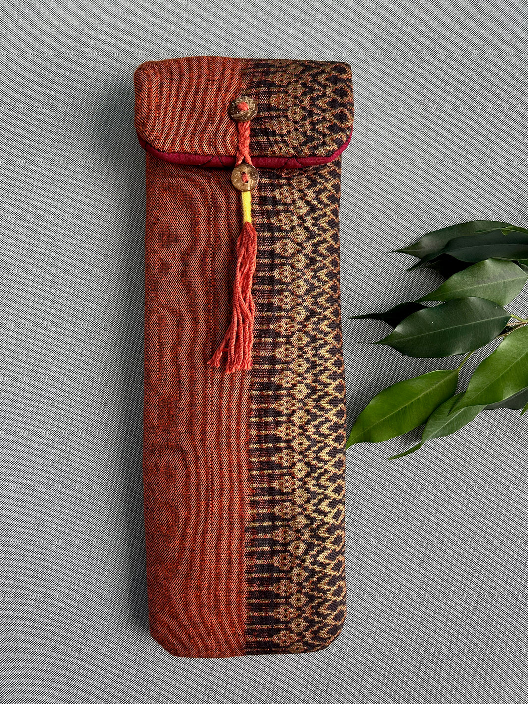 Roosebeck 8-Course Travel Lute - Portable & Authentic – Lark in the Morning