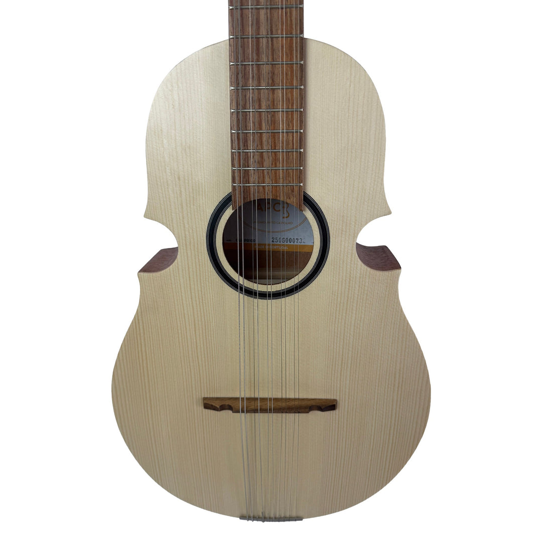 Latin Guitars – Lark in the Morning