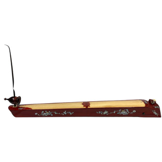 Musical instruments from all over the world – Lark in the Morning