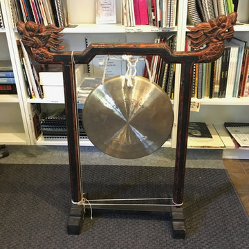 DOBANI Curved Walnut Gong Stand 14-Inch – Lark in the Morning