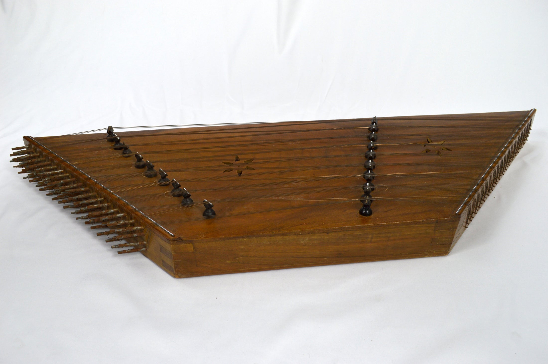 Persian Santoor – Lark in the Morning